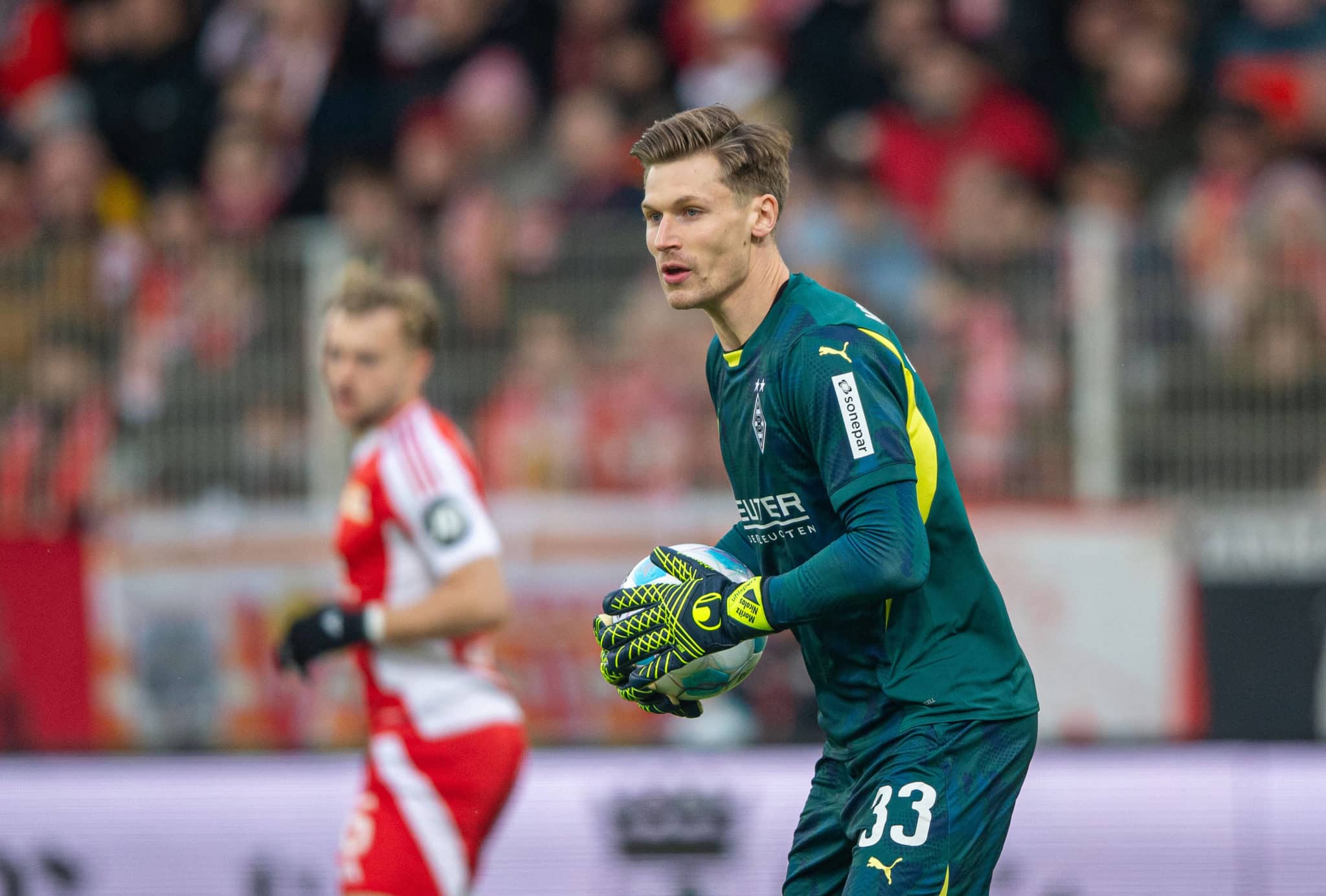 Störche gegen Fohlen: Duell der Traditionsclubs im Holstein-Stadion ...